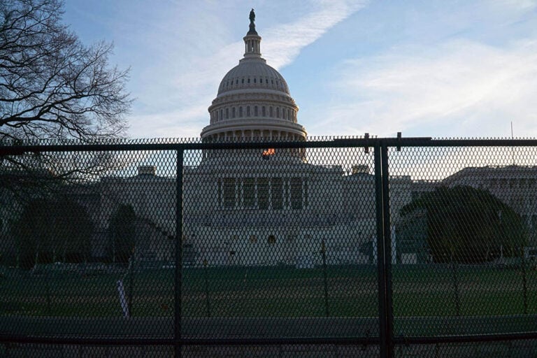 New DHS Rules Affecting Protests Near Federal Property: An Explainer - ICNL